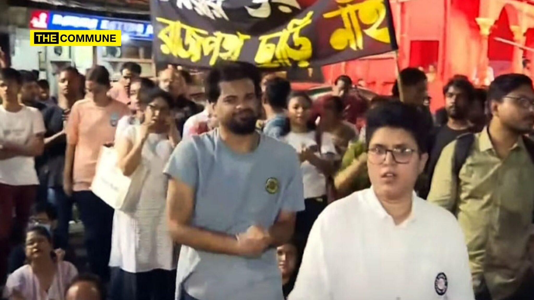 RG Kar Tragedy: Junior Doctors Stage Protest In Front Of Kolkata Police ...